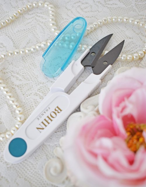 Tools for sale online. DeLaBroderie online shop. Materials and tools ...